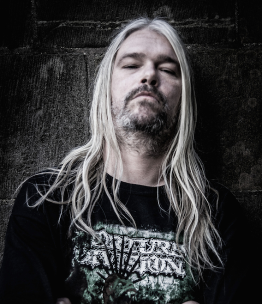 Martin van Drunen, tout savoir sur l'artiste dans Hard Force