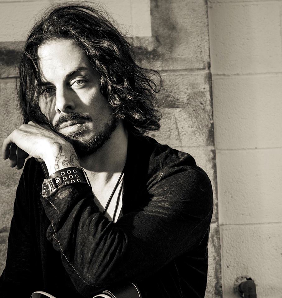 Richie Kotzen, tout savoir sur l'artiste dans Hard Force